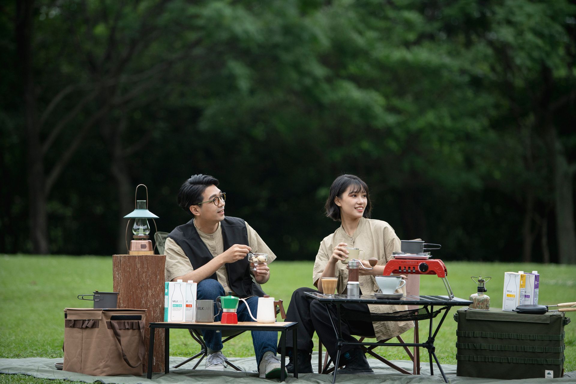 MILKLAB 專題 ：咖啡革命少不了植物奶｜「不是誰的替代品」原來植物奶可以這樣喝？ —— 專訪 AD Café 咖啡影誌 - Nonsense 謬思｜藝術・思想・生活